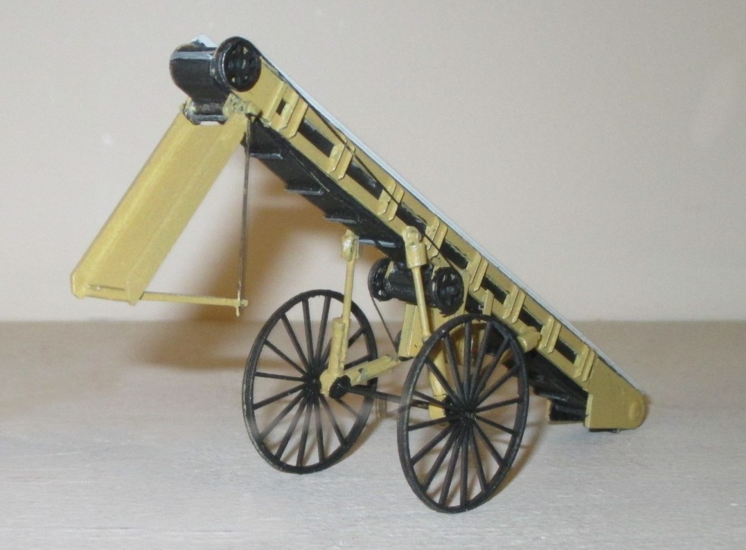 Portable Belt Conveyor "O" Scale, Crow River Products